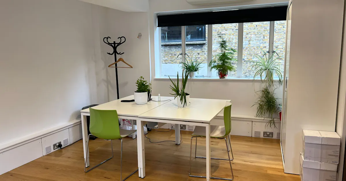 Fouberts Place - Val Wade Recruitment | Rent this office space with Hubble