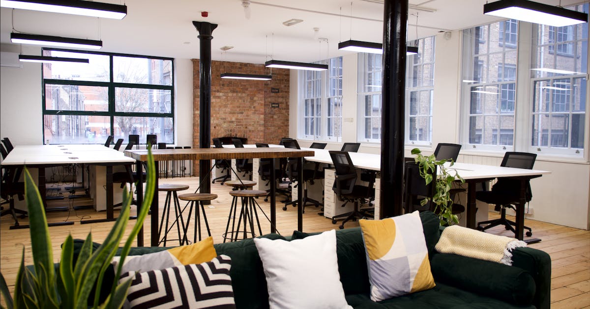 Dotted Desks - 15 Westland Place | Rent this office space with Hubble