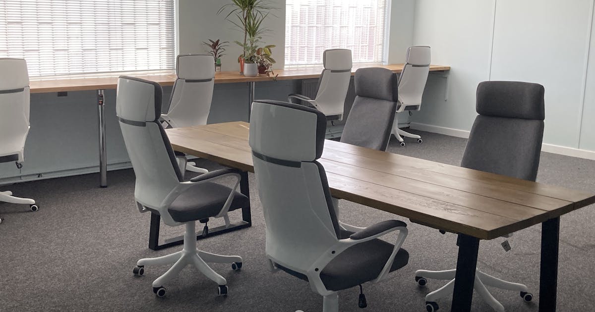 Gorton Central | Rent this office space with Hubble