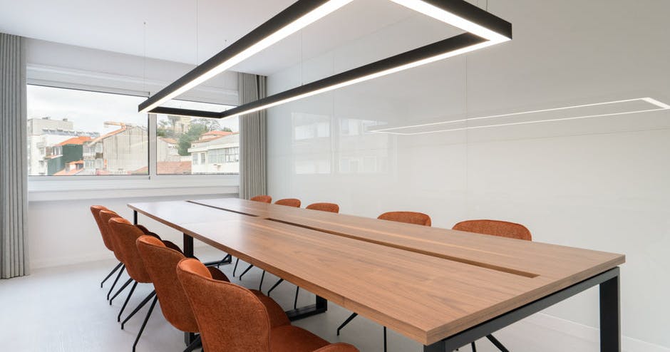 Work Wise - Porto | Book your workspace with Hubble On-Demand