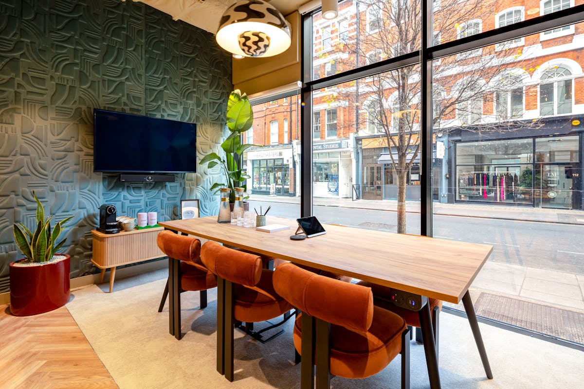 Explore office space to rent in London | Hubble