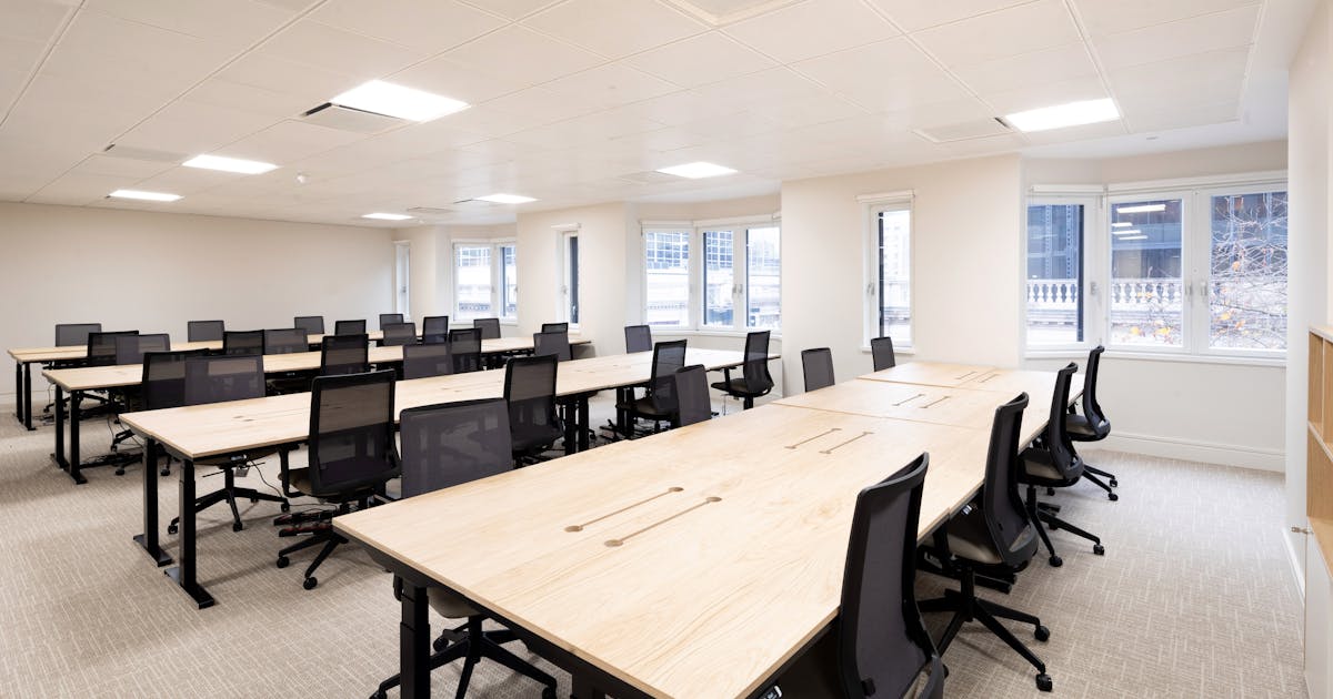 110 Buckingham Palace Road | Rent this office space with Hubble