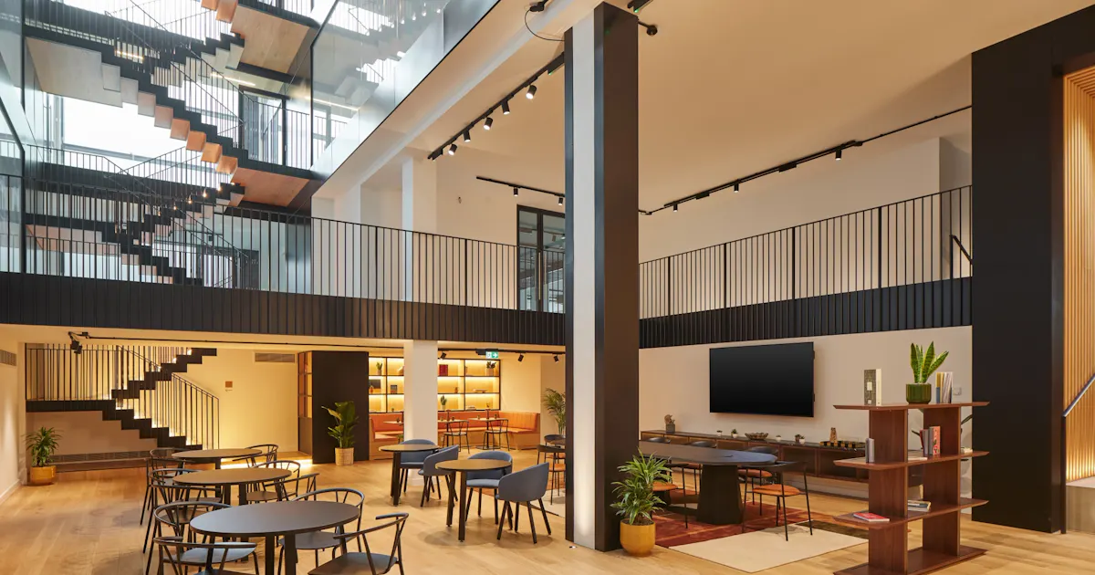 Industrious - 15 Fitzroy Street | Rent this office space with Hubble
