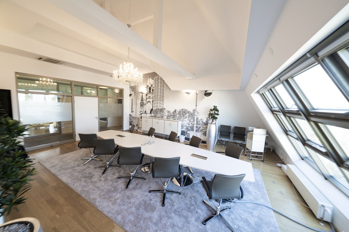 Satellite Office Berlin - Haus Cumberland | Book your workspace with Hubble On-Demand