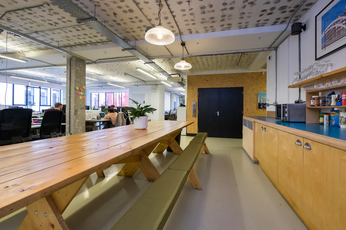 Serviced Office Space & Desks to Rent in London | Hubble