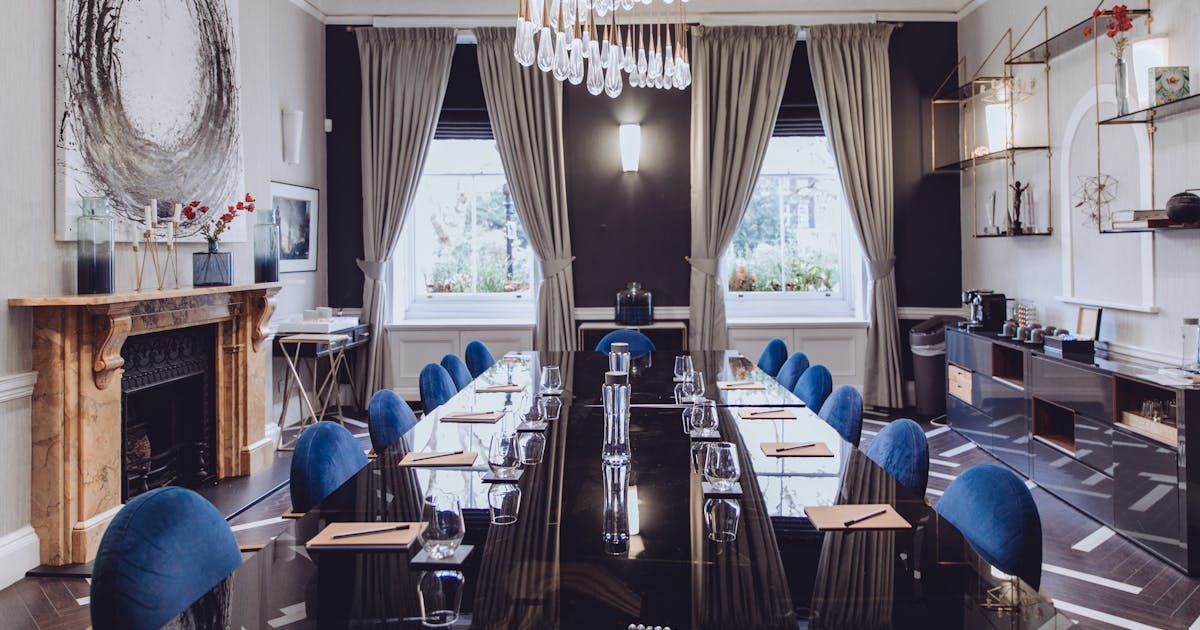 Iconic Workspace - Space 14 | Rent this office space with Hubble