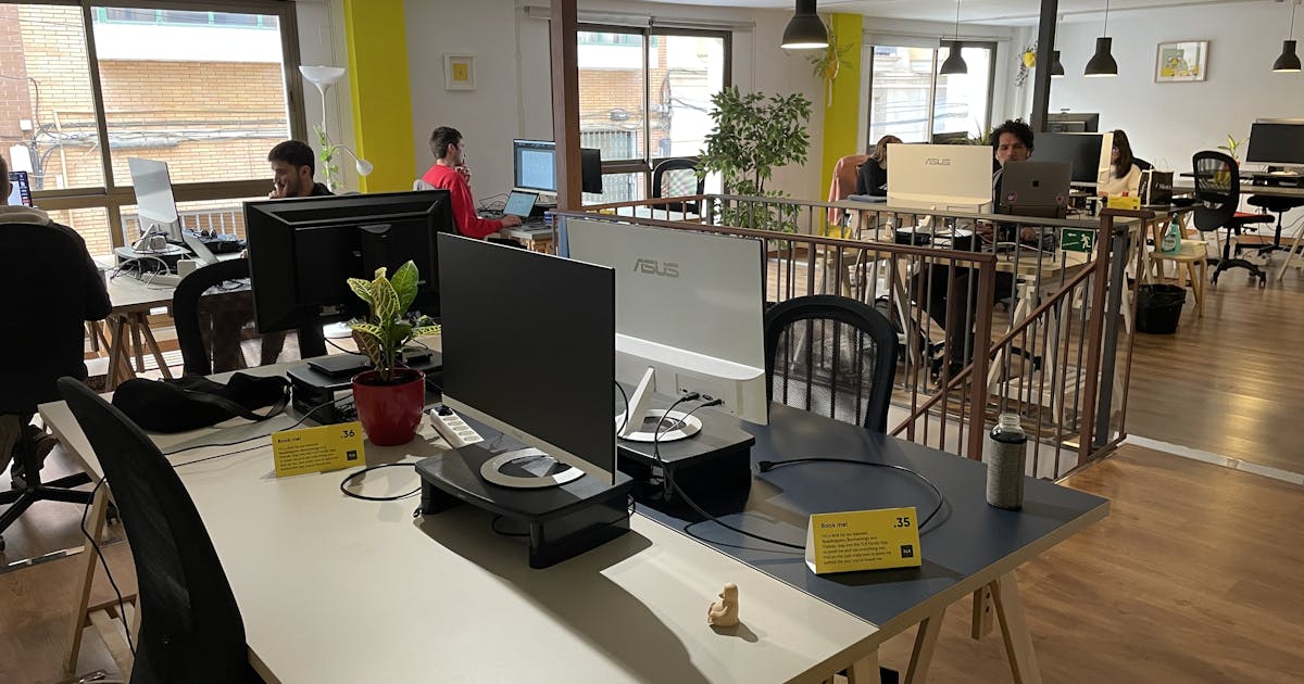 TLR Coworking | Book your workspace with Hubble On-Demand